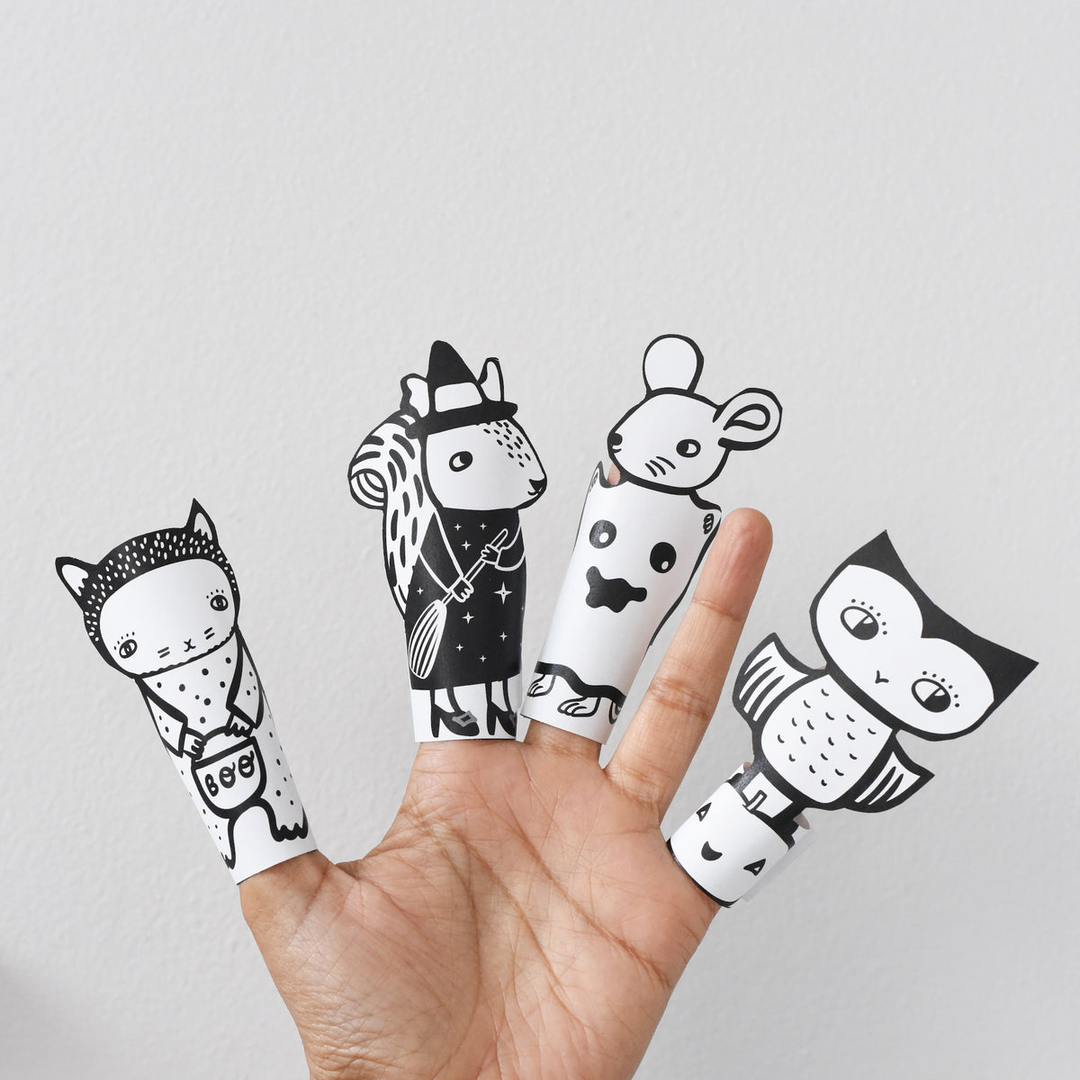 HALLOWEEN FRIENDS FINGER PUPPETS – Wee Gallery