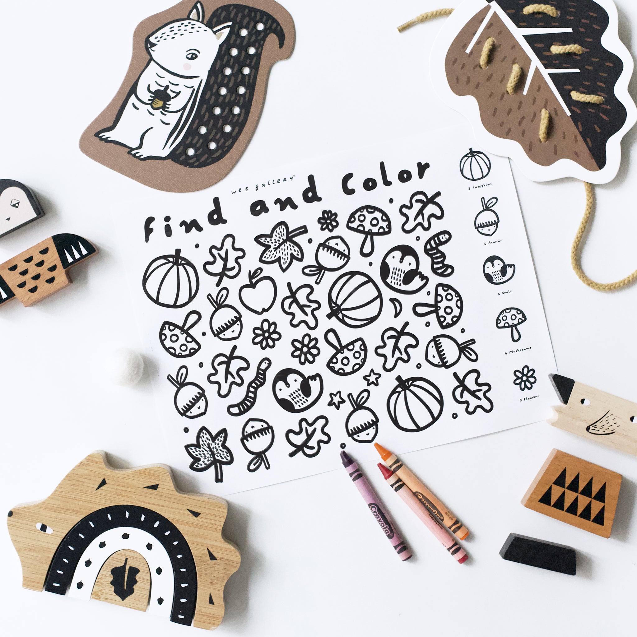 Find and Color Placemat – Wee Gallery