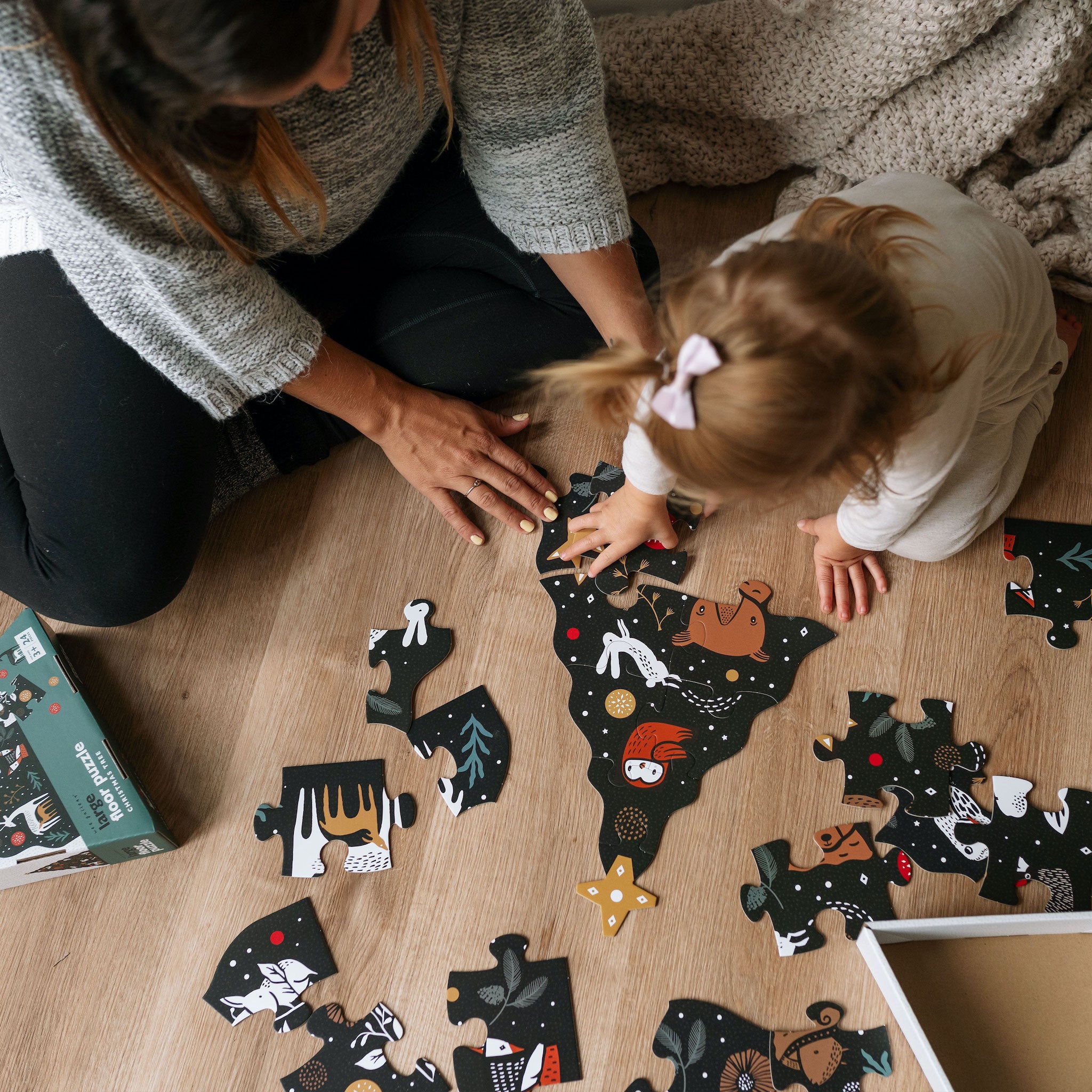 Christmas Tree Floor Puzzle - 24 Large Piece Puzzle for Beginners – Wee ...